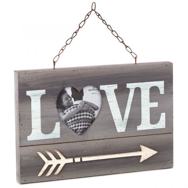 Hallmark Wedding Products | Hallmark Corporate Information
