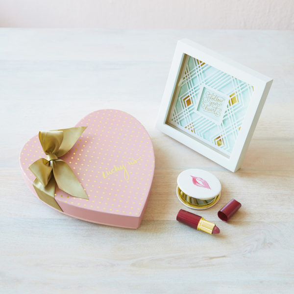 Hallmark Signature Gifts - Hallmark Corporate